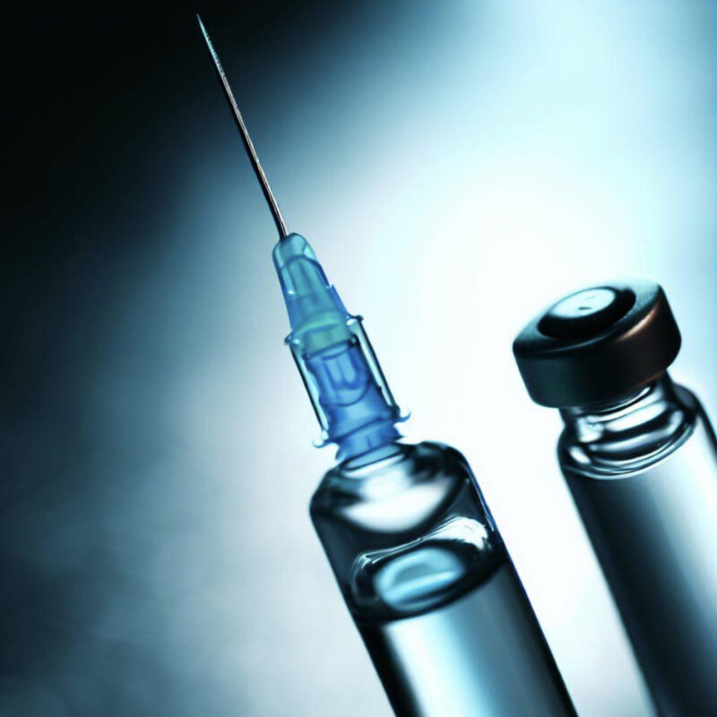 Izervay - Thuốc mới - Thế Giới Thuốc Mới